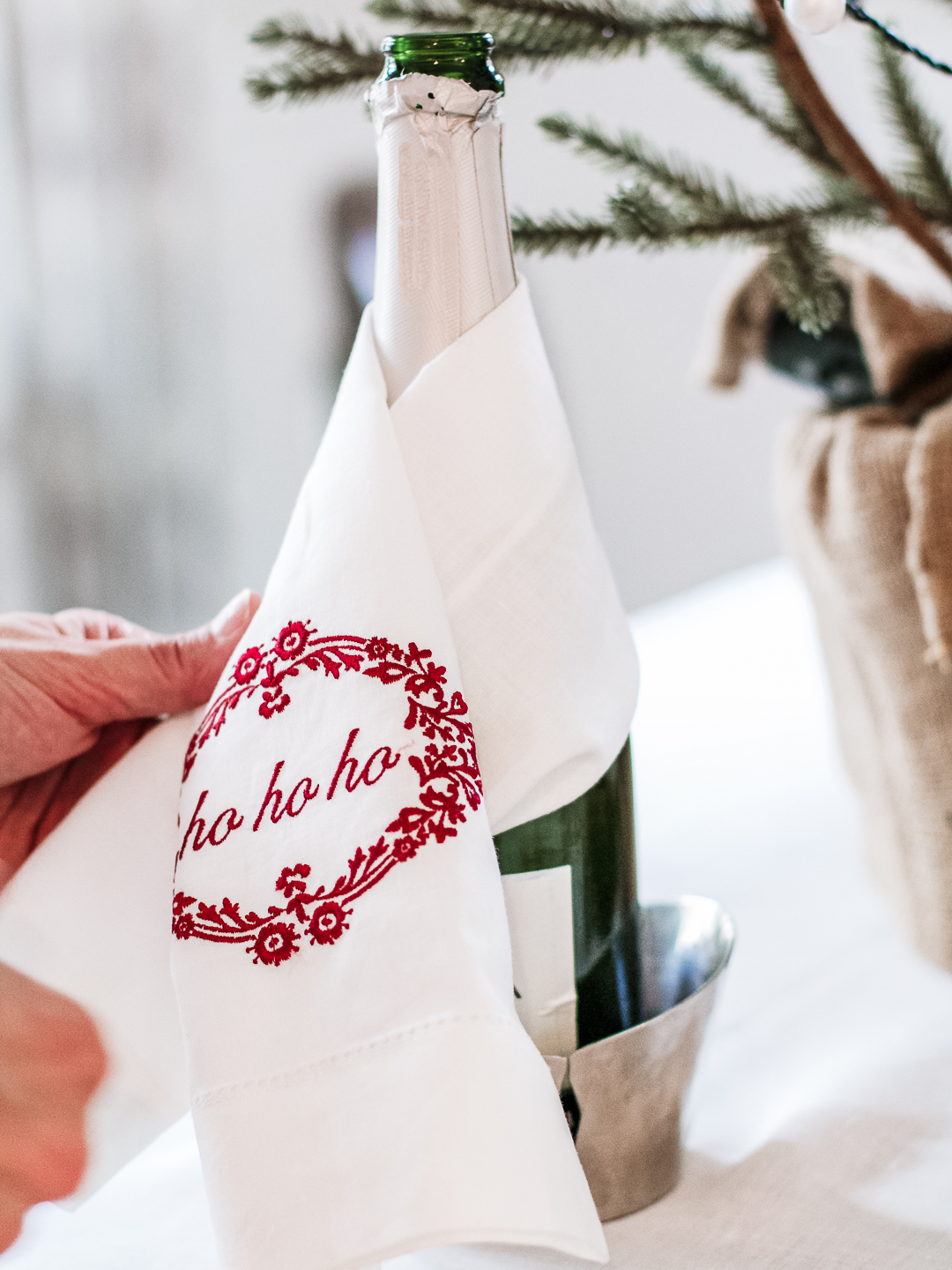 Easy Hostess Gifts for the Holidays and Christmas Parties